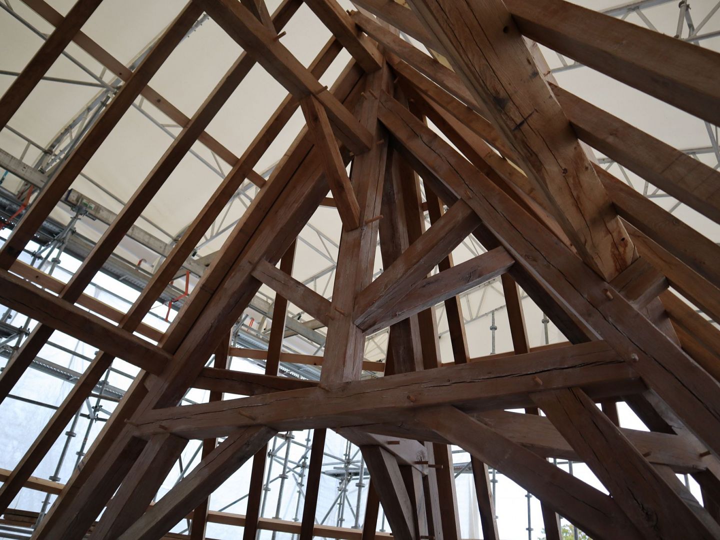 La charpente – Les Charpentiers de Bourgogne